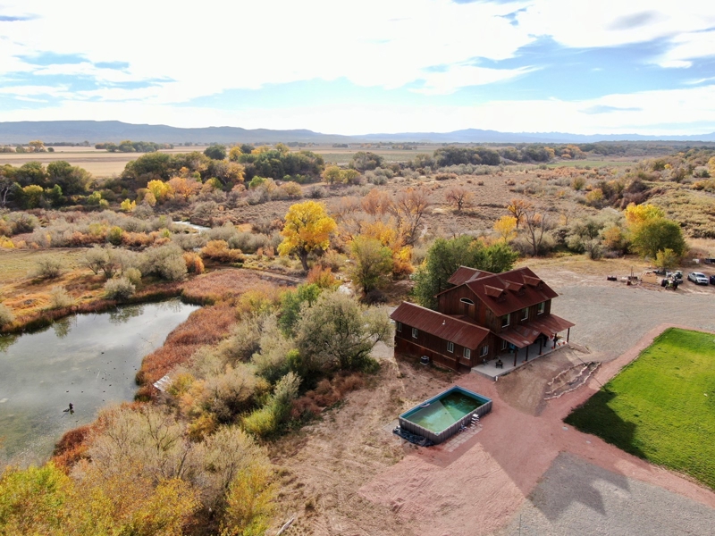 Colorado Riverfront Luxury Home on 30 Acres, Pond for Sale