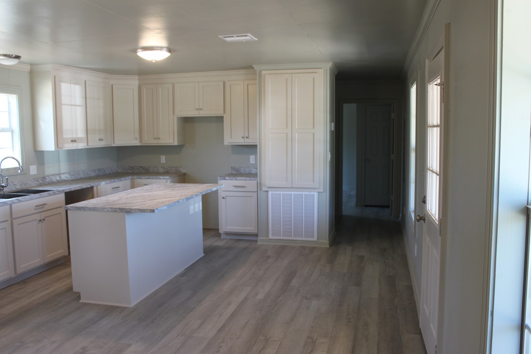 Riverfront Home On Bayou Courtableau - Port Barre, La