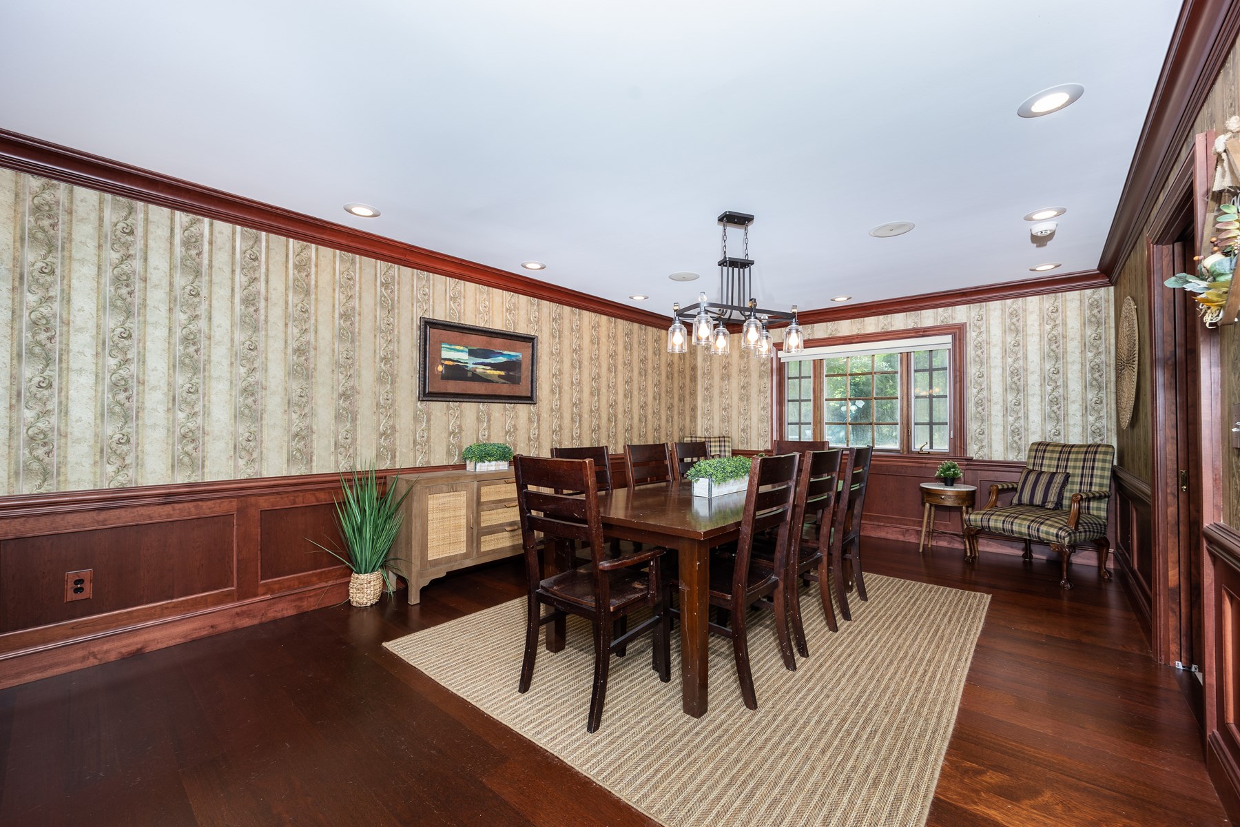 Pool Home On 4.62 Acres In Lake City, Fl