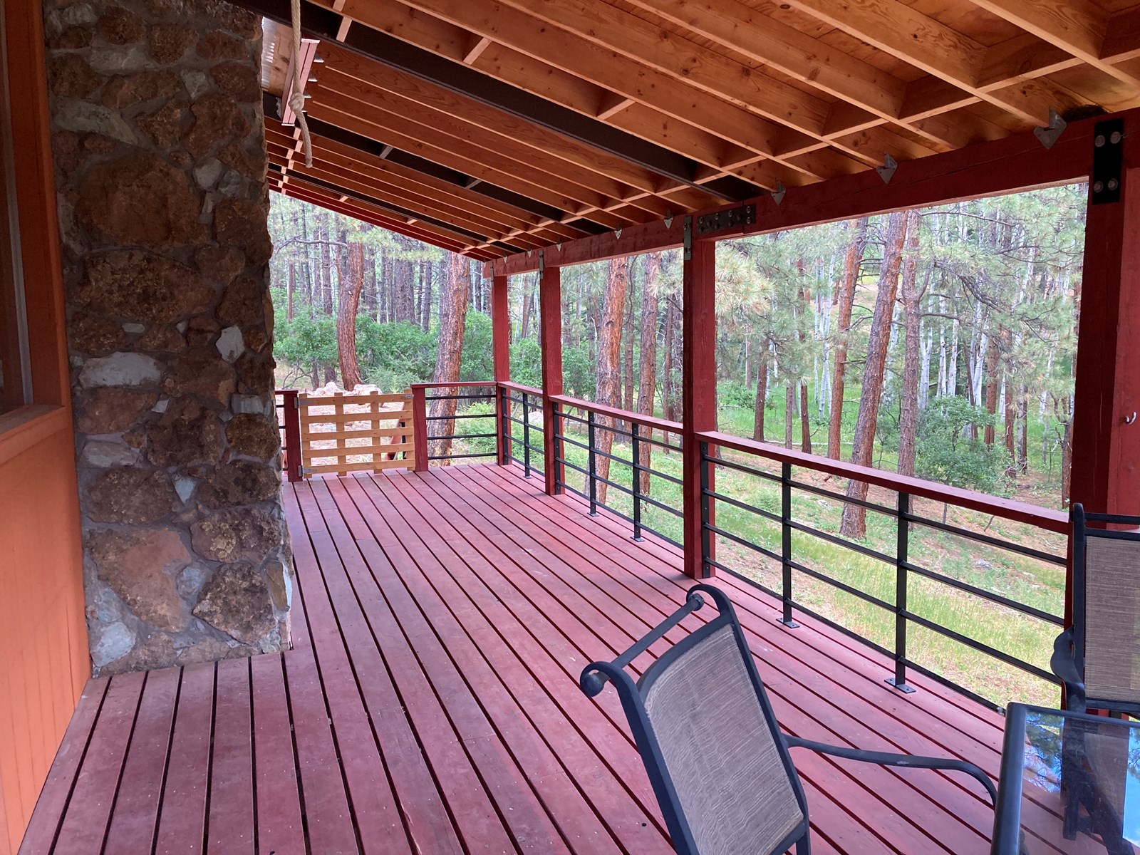 Secluded Mountain Hideaway