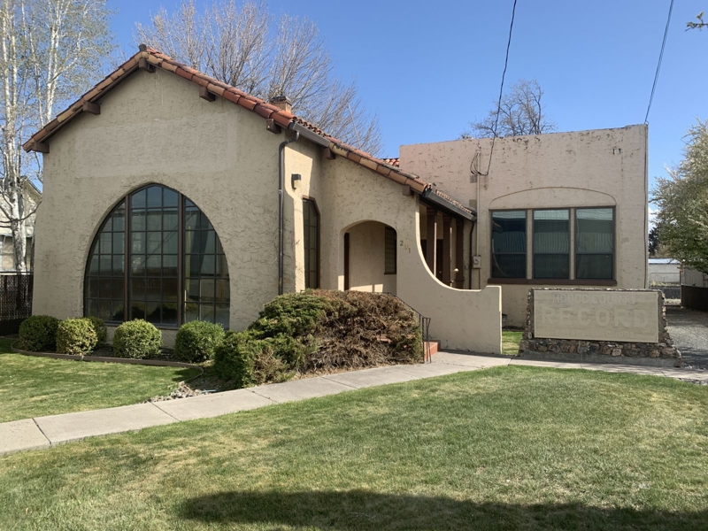 Historic Former Modoc Record Office, Features Artist Music Studio