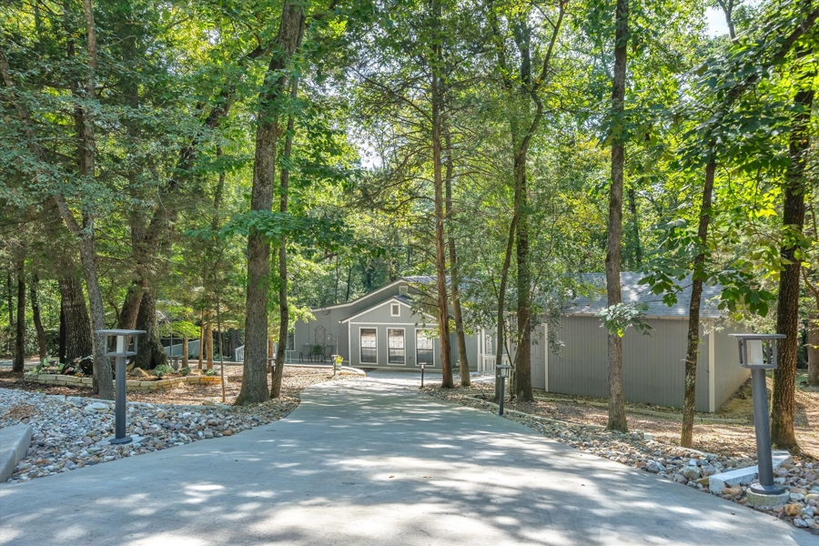 Move In Ready Holly Lake Ranch Texas 3/2 Updated Home