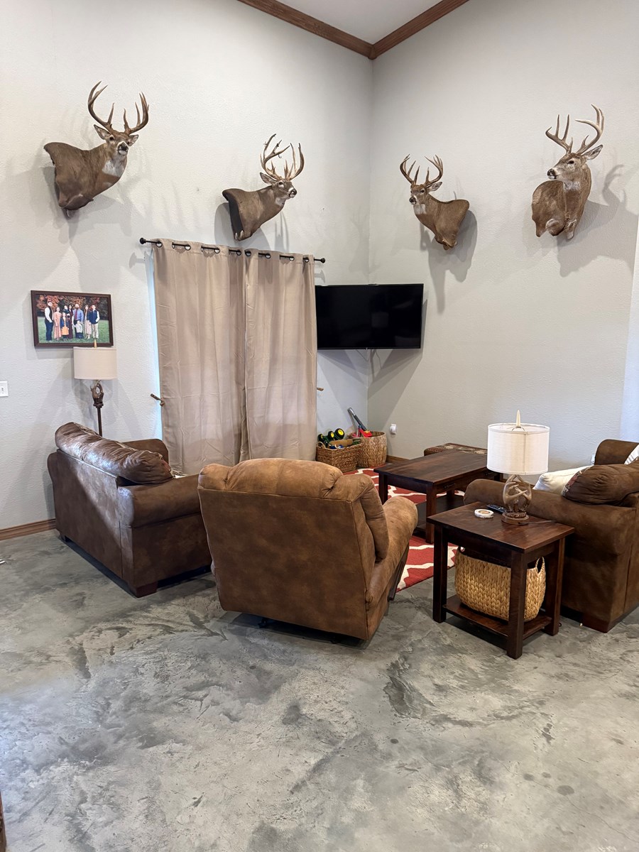 Northern Missouri Gem! 60 acres with Barndominium!