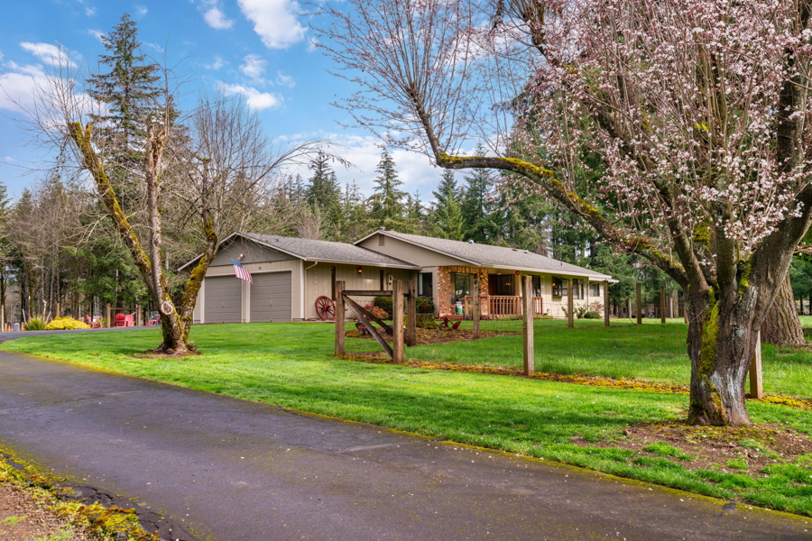 Country Ranch on 2.77 Acres with Horse Barn, Outdoor Amenities ...