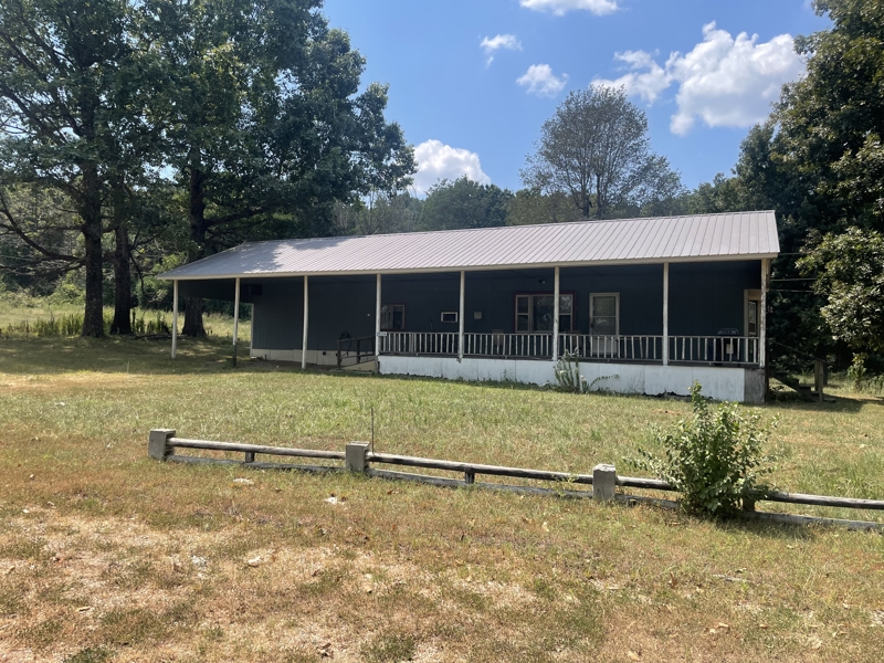 Country Home, Outside the city limits