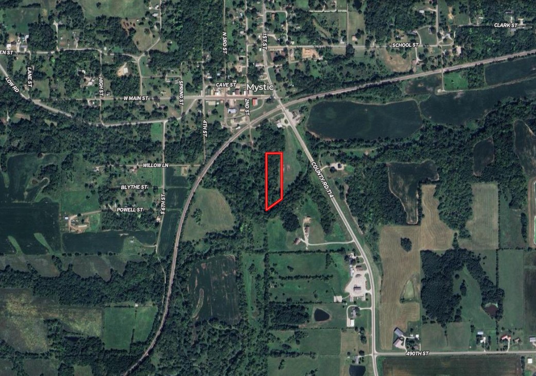 Mystic Iowa Lot For Sale with Recreation & Building Opportunities