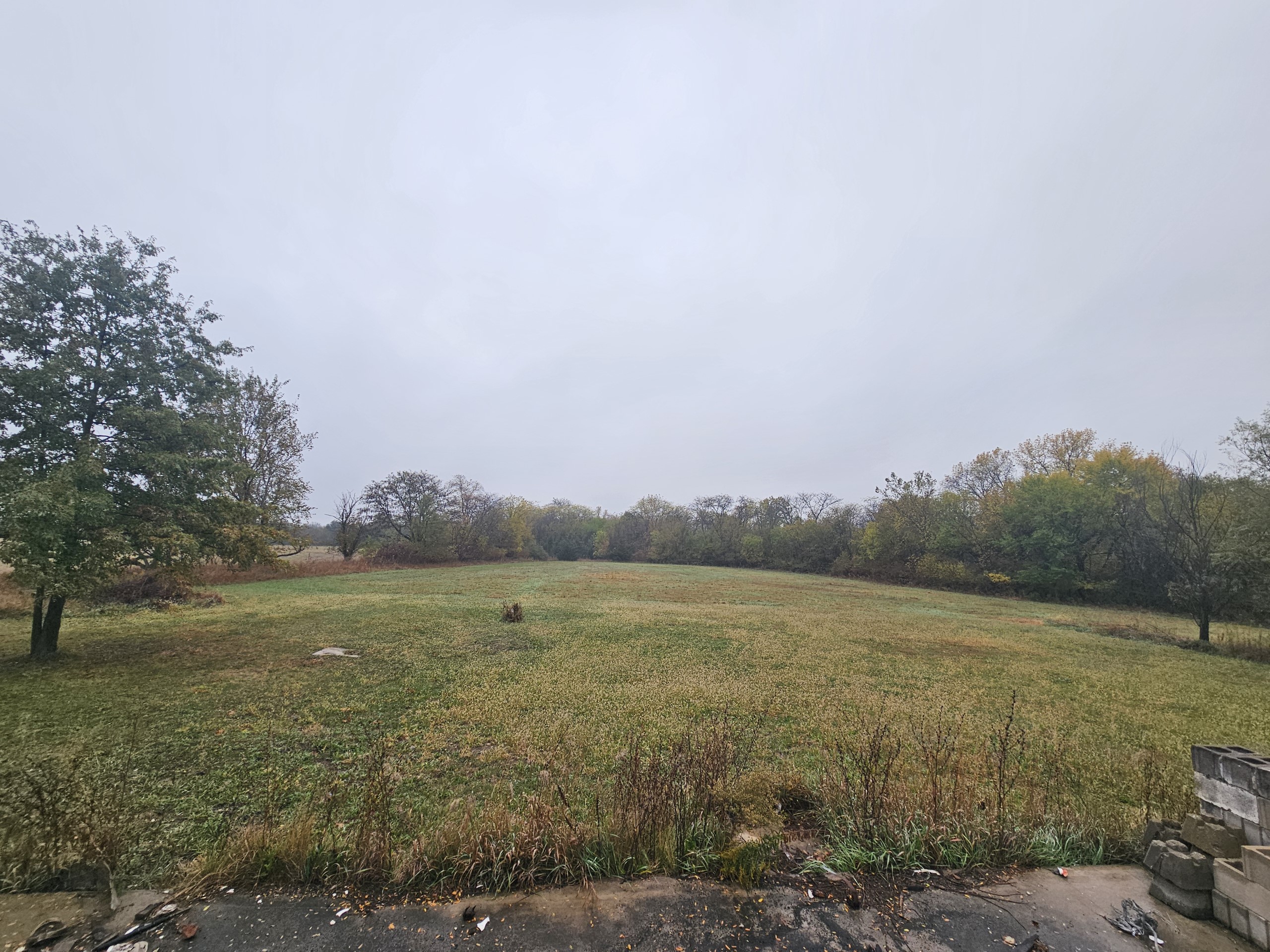 What a place to build a home In Kidder, MO