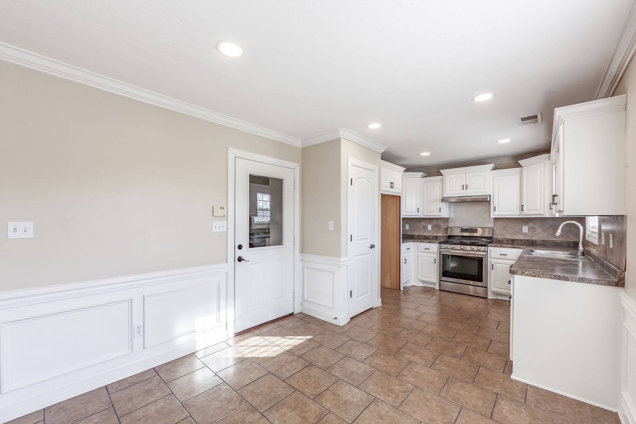 Move-in-Ready Cedarbrook Farms Home with Fenced Backyard